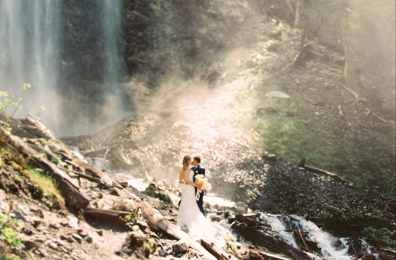 Stunning Elopement in Fraser Valley Featuring Waterfall Kisses ...