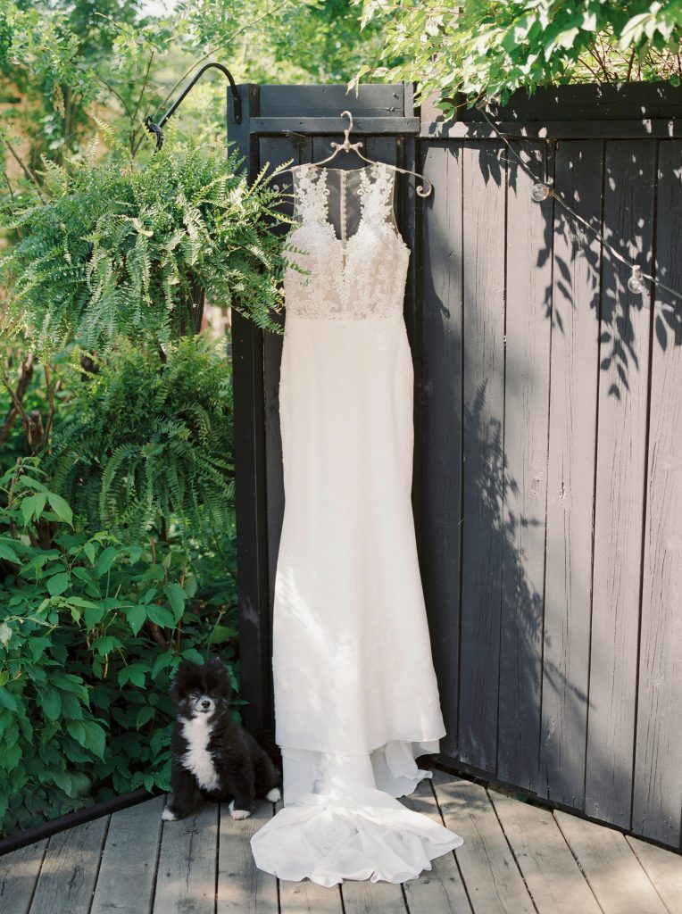 This Intimate Backyard Wedding Proves How Beautiful and Meaningful A ...
