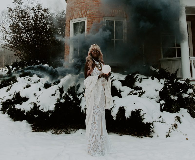 The Oracle at Cronquist House // A Haunted Halloween Inspiration Shoot ...