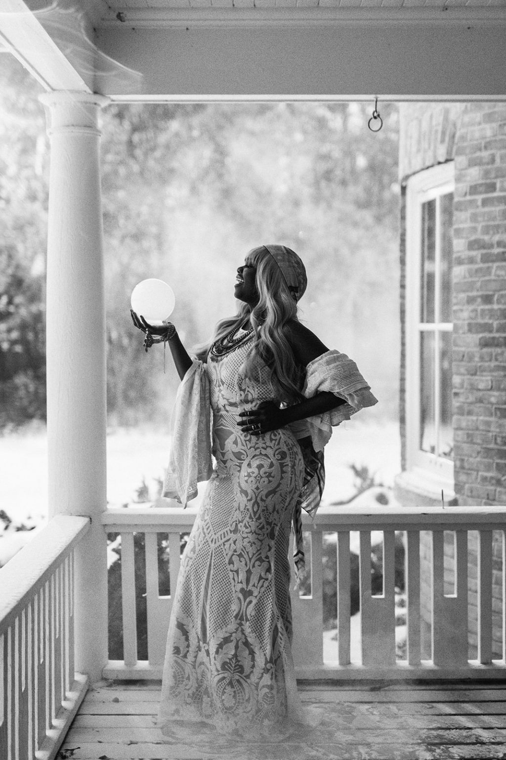 The Oracle at Cronquist House // A Haunted Halloween Inspiration Shoot ...