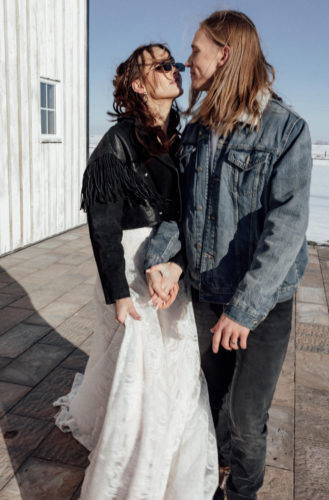 Effortless & Cool Wedding Portraits with Thrifted Vintage and Anti ...