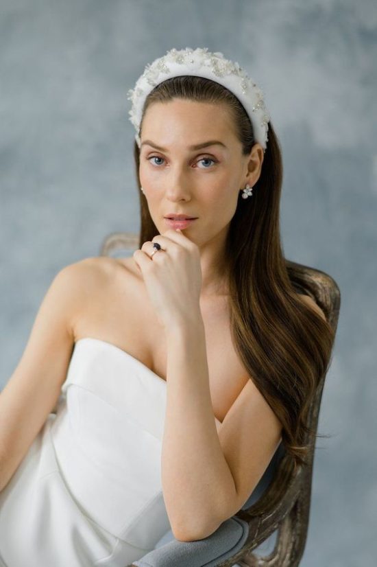 20 Bridal Headbands For The Effortlessly Chic Bride Brontë Bride
