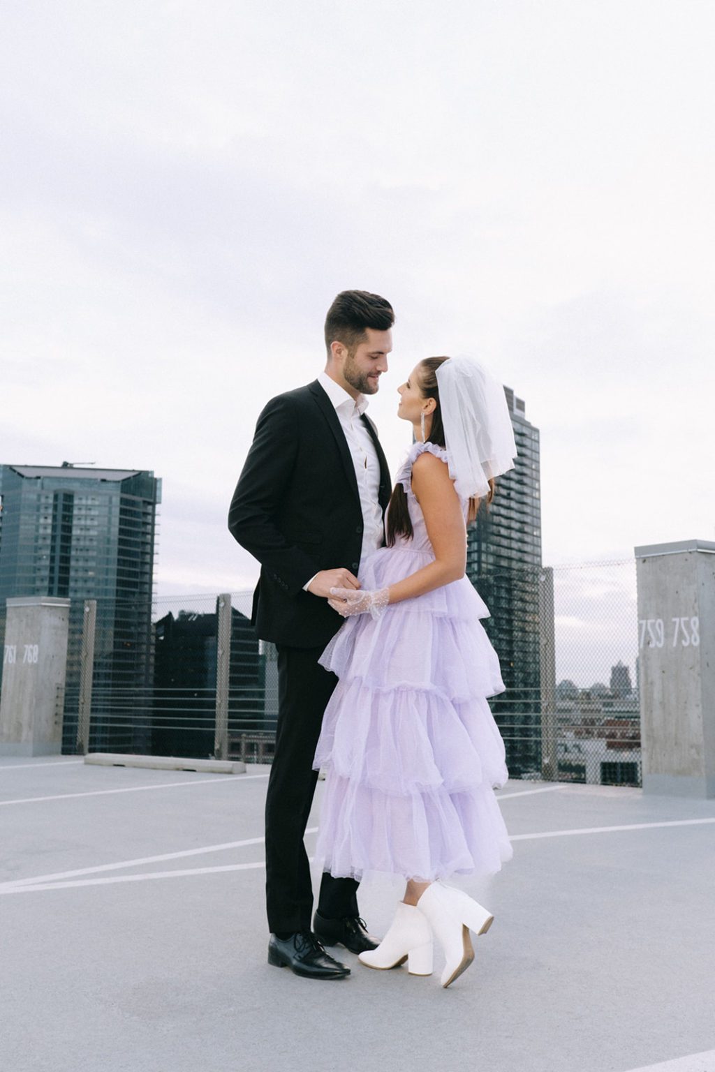 80's Inspired Downtown Elopement with Violet Florals & a Vintage Car ...