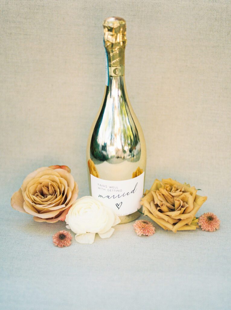 Gorgeous Fall Colours at Golden Hour In This Warm October Wedding